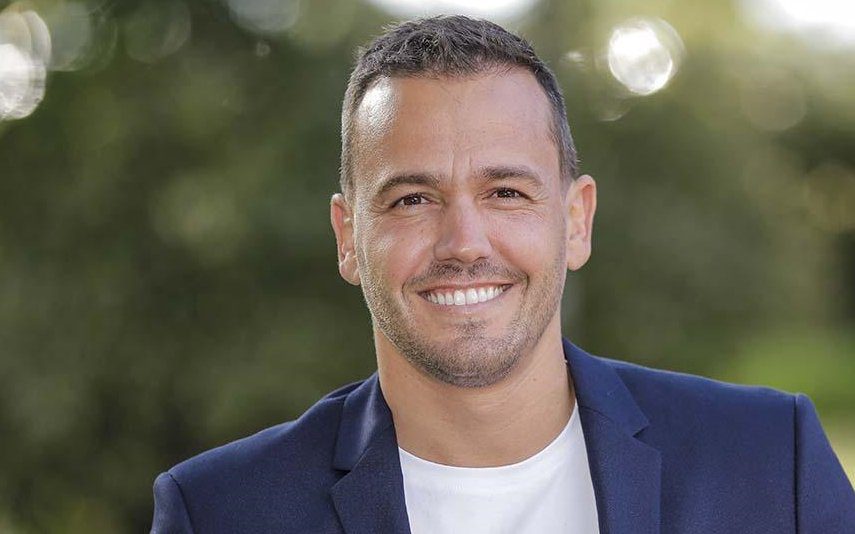 Pedro Teixeira surpreendido pela mãe em directo: "é com orgulho que ...