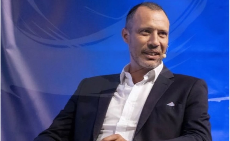 Sandra Felgueiras presta homenagem a Pedro Cruz