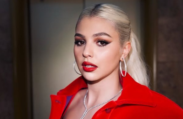 Prémios Play: Bárbara Bandeira vence na categoria 'Melhor Artista Feminina'