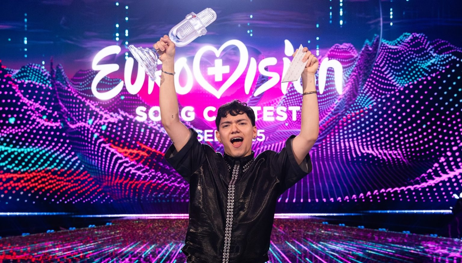 JJ vence Eurovisão 2025 e emociona ao apelar por mais amor e inclusão ...