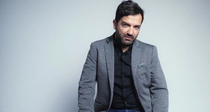 Actor Adérito Lopes agredido por 30 indivíduos