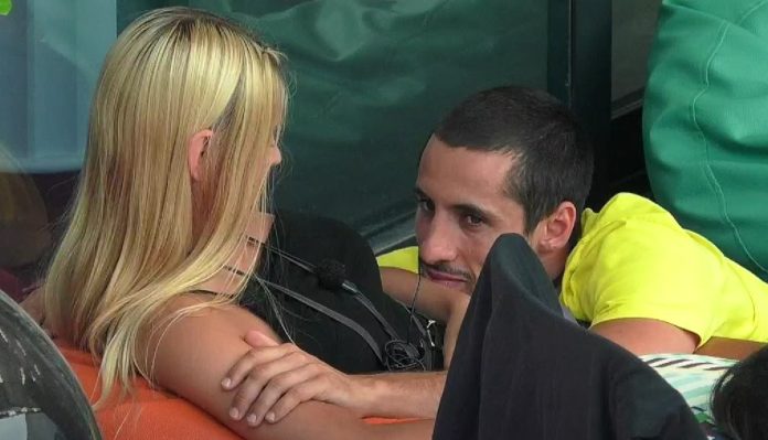 Big Brother: Carina e Manuel reforçam cumplicidade em momento íntimo no ...