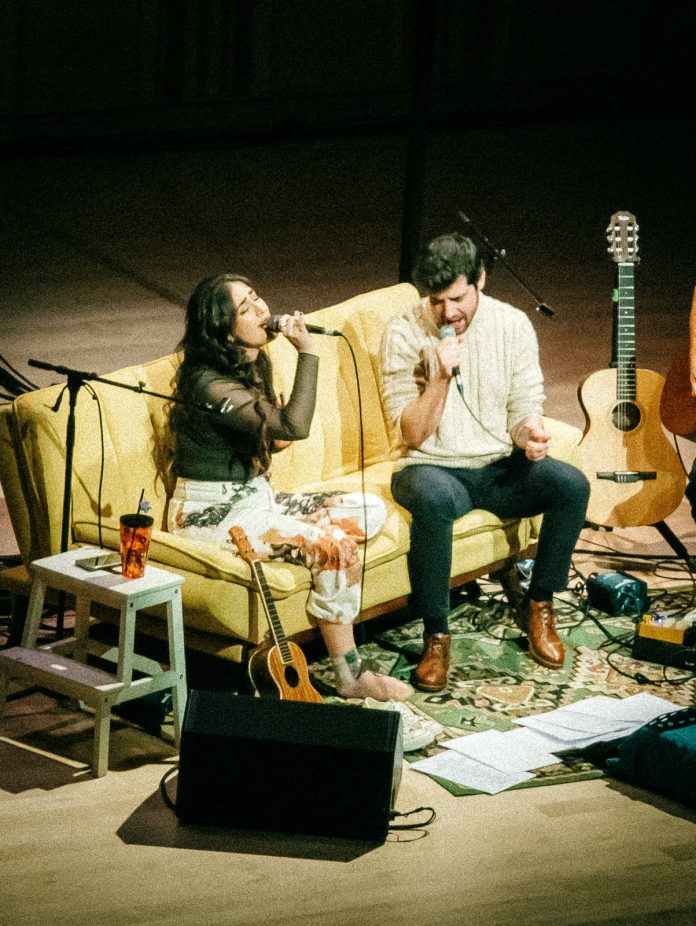 Elisa lança novo single com Tiago Nogueira — Canção emocionada já está ...