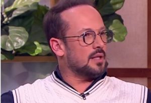 Hugo Mendes assume fase feliz no amor e revela planos para o verão após ...