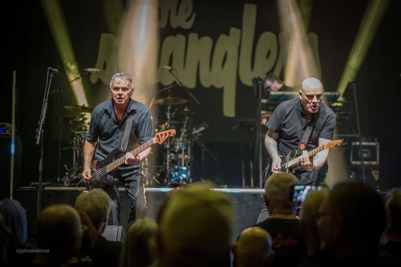 The Stranglers regressam em 2026 em plena forma após celebrações dos 50 ...