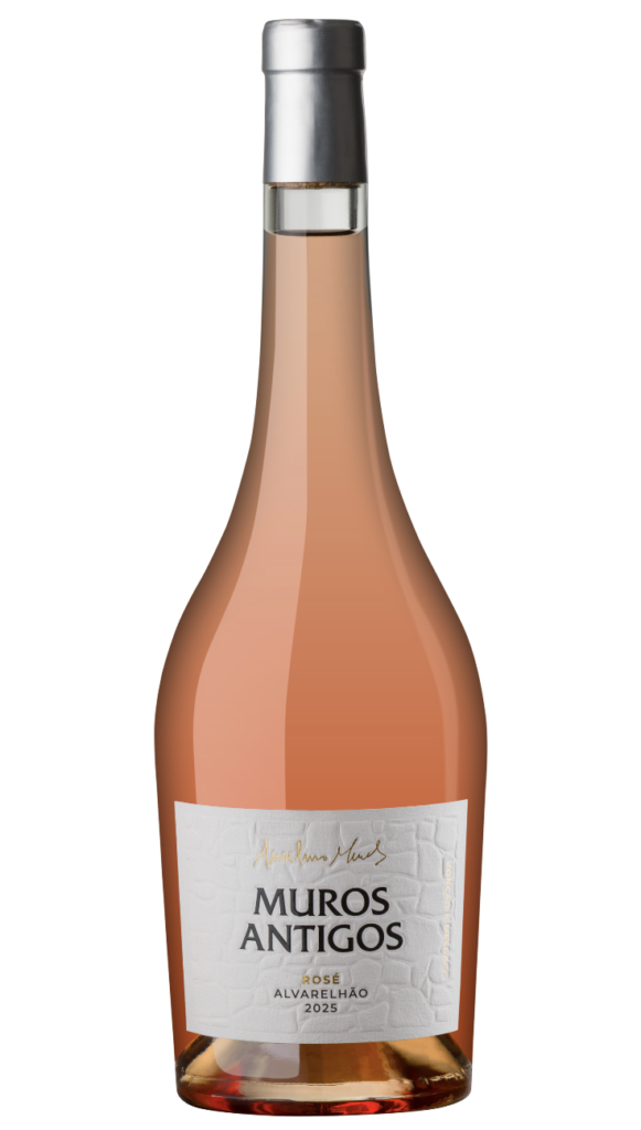 Anselmo Mendes lança primeiro rosé da marca com Muros Antigos feito de ...